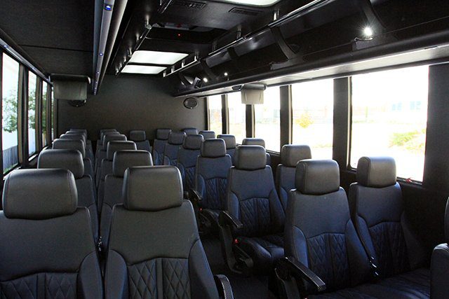 Ford F550 Shuttle Bus 25 Passenger