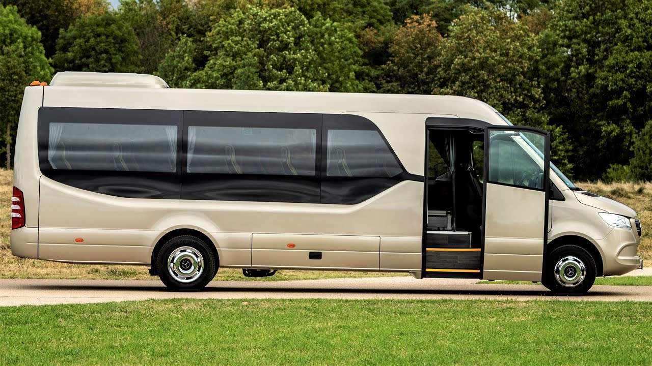 Spacious High Roof Mini Bus for Commercial Passengers