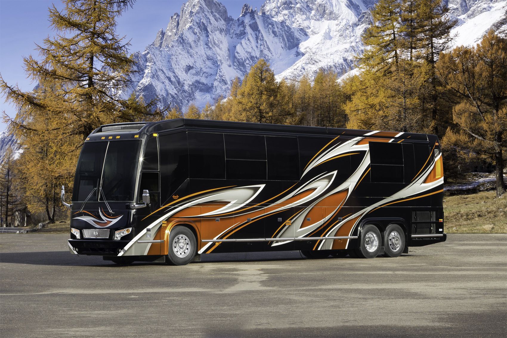 Rent an 8 Passenger Mini Bus for Your Next Trip